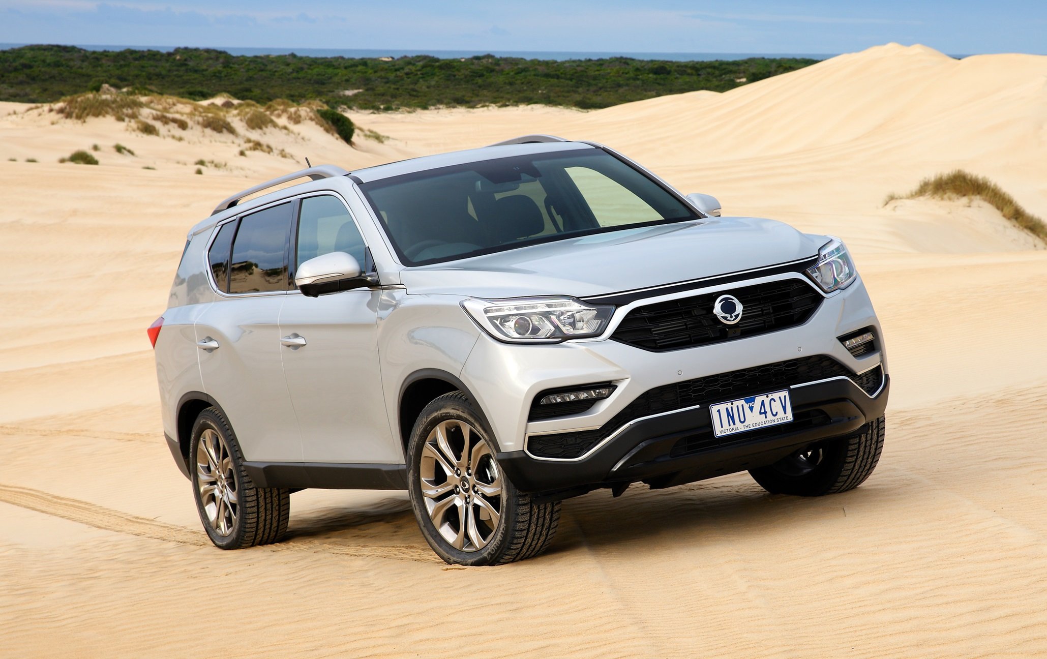 Best-selling large 7-seat 4X4 SUVs and depreciation