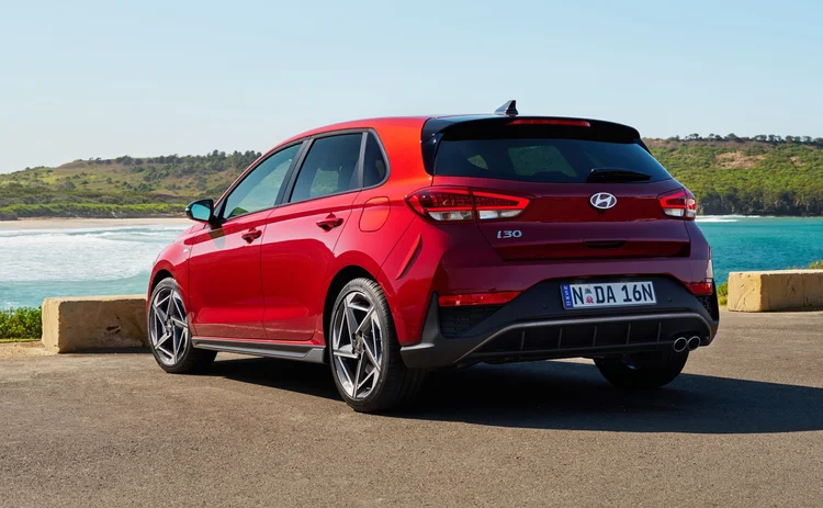 Hyundai i30 review and buyer's guide — Auto Expert John Cadogan