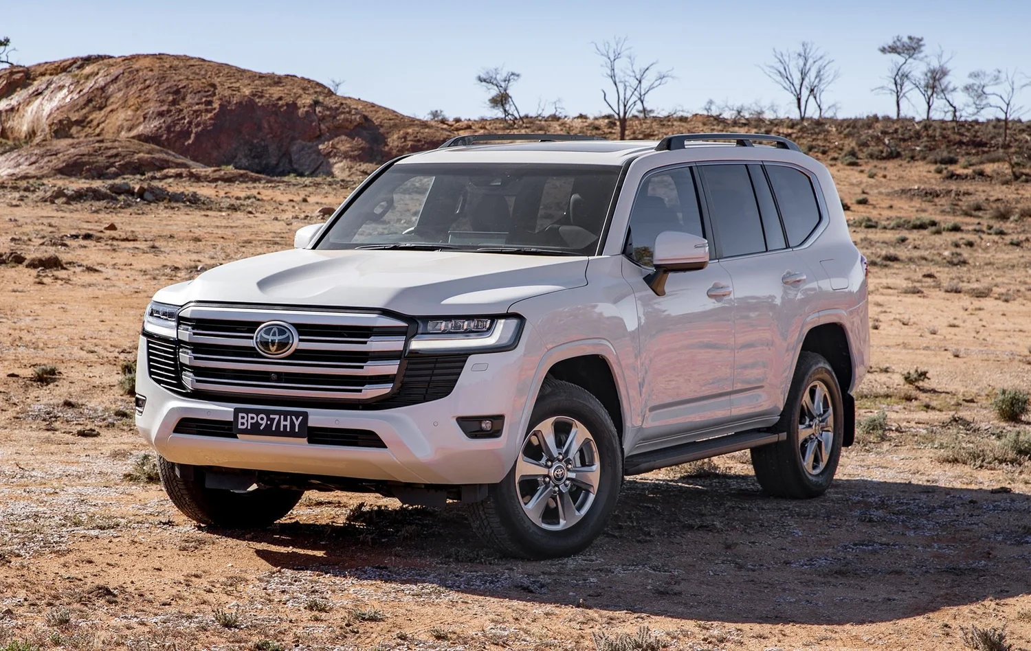 Toyota LandCruiser 300 review and buyer’s guide — Auto Expert John Cadogan
