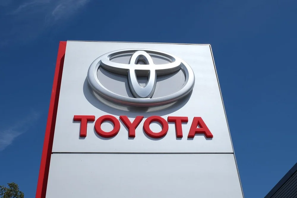 Toyota is rationing smart keys now: King of Mediocrity strikes again