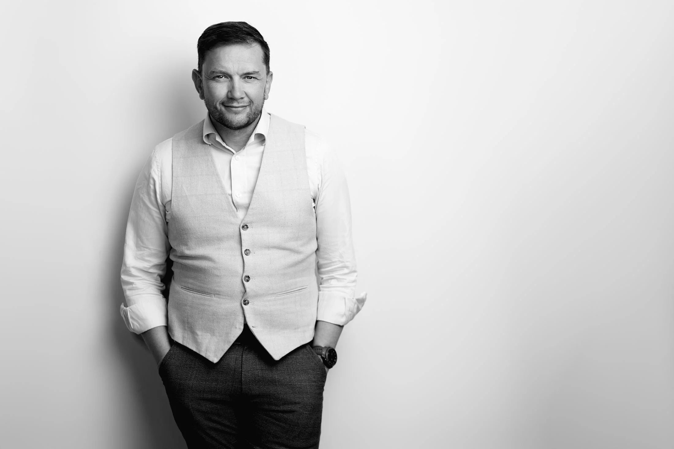 Executive and professional headshots for Roger in the Adelaide studio ...