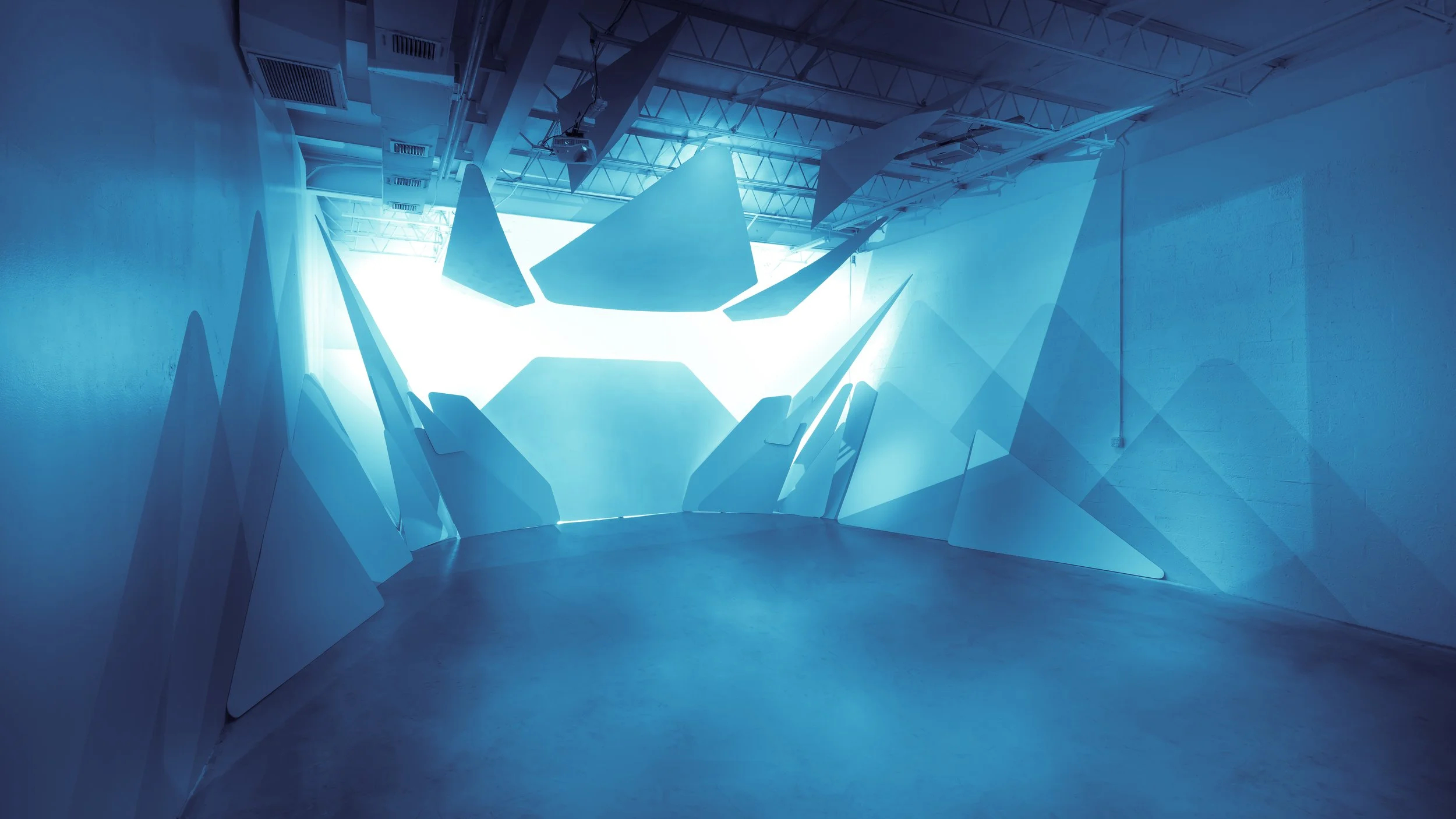 BASE REALITY — L O C A S T R O