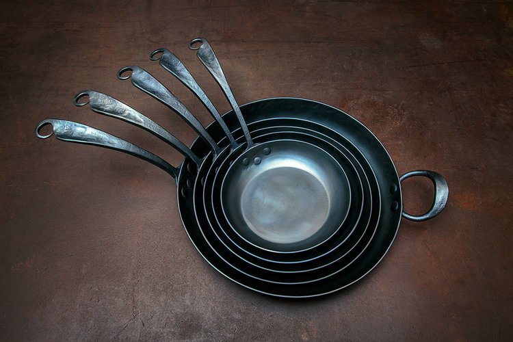 Blu Skillet Ironware 13 Fry Pan