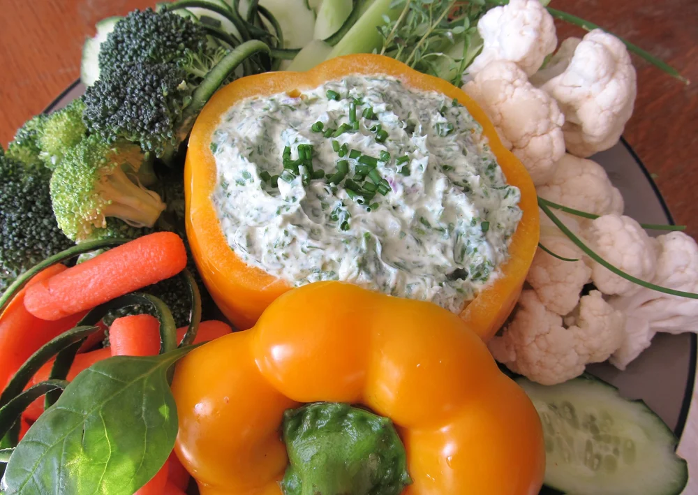 How to make a Vegetable Tray with Spinach Dip — Cook Like a Caterer