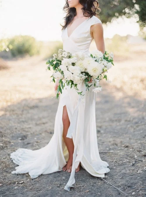 Bridal Trend | The Slit Wedding Dress | Engaged & Inspired Wedding Planning
