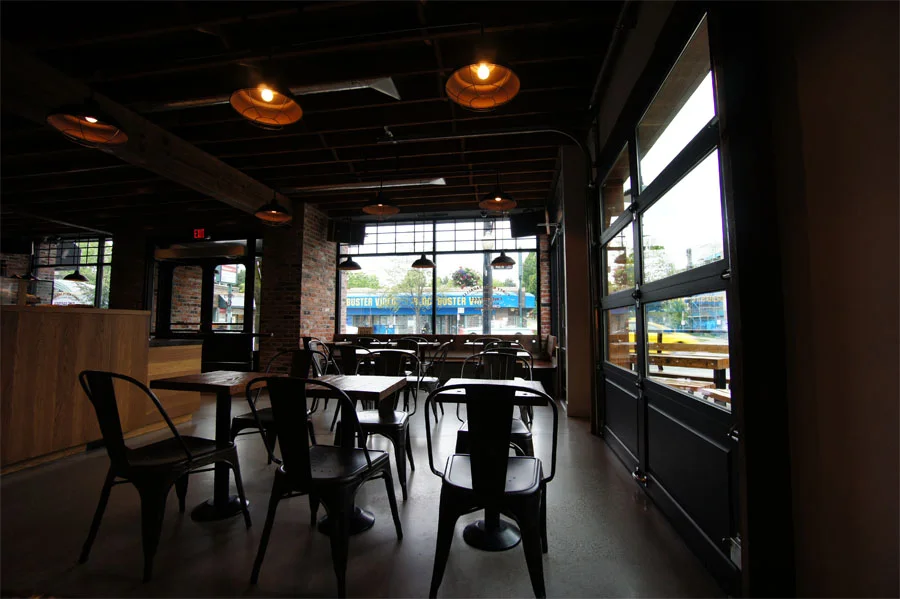 49th Parallel Coffee Roasters Main Street — CafeYVR