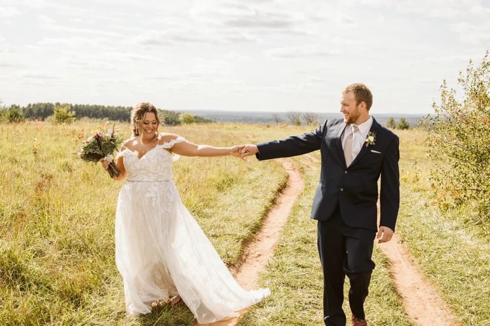 Romantic Iron Mountain Michigan Wedding — Riutta Images