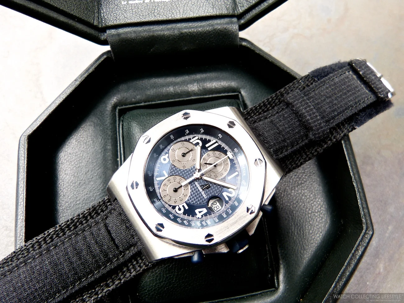 Insider: Audemars Piguet Royal Oak Offshore ref. 25770ST. The ...