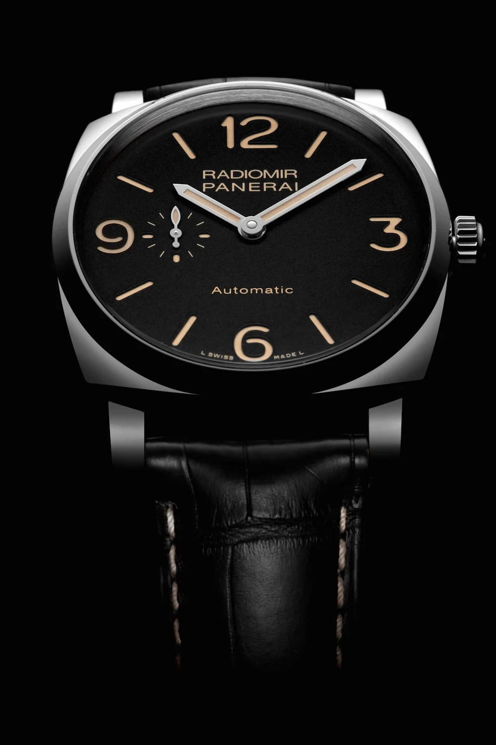 News: Officine Panerai Radiomir 1940 3 Days Automatic PAM 572 and 573 ...