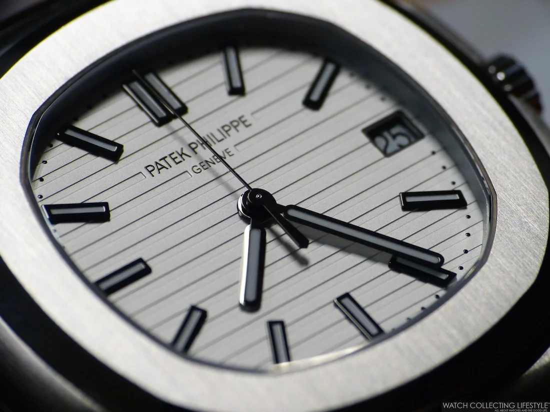 Insider: Patek Philippe Nautilus Silvery-White Dial ref. 5711/1A-011 ...