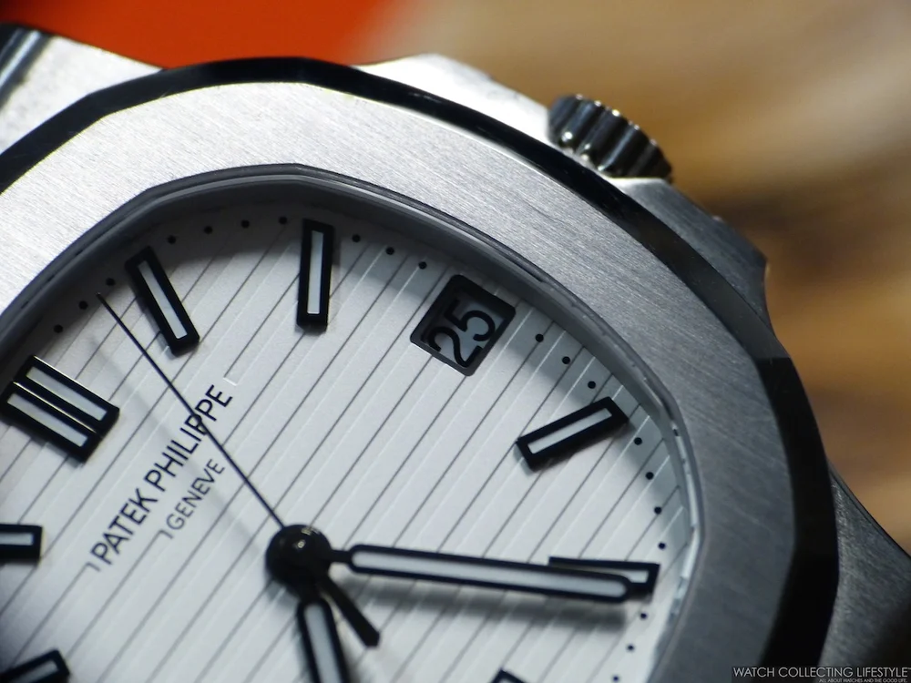 Insider: Patek Philippe Nautilus Silvery-White Dial ref. 5711/1A-011 ...