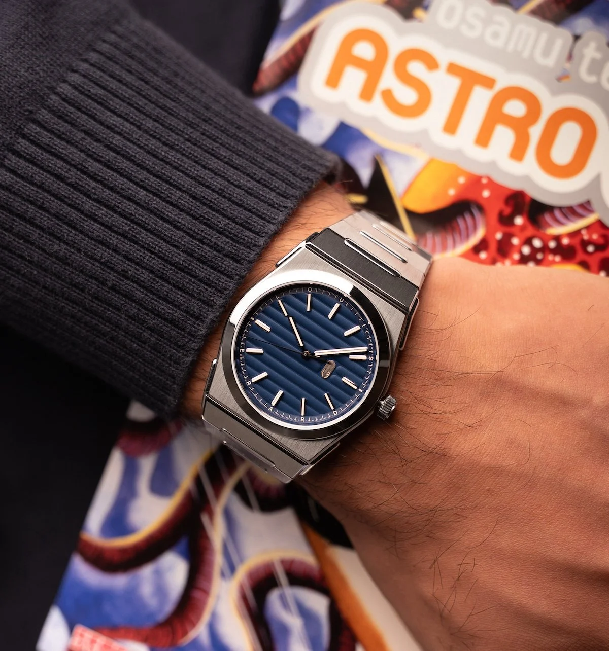 Introducing: Louis Erard 2340. A New Chapter in Integrated Bracelet ...