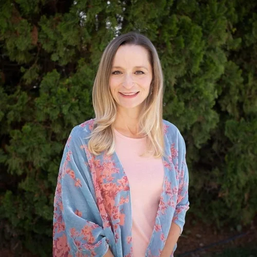 Laura Adams — Refuge Counseling Center