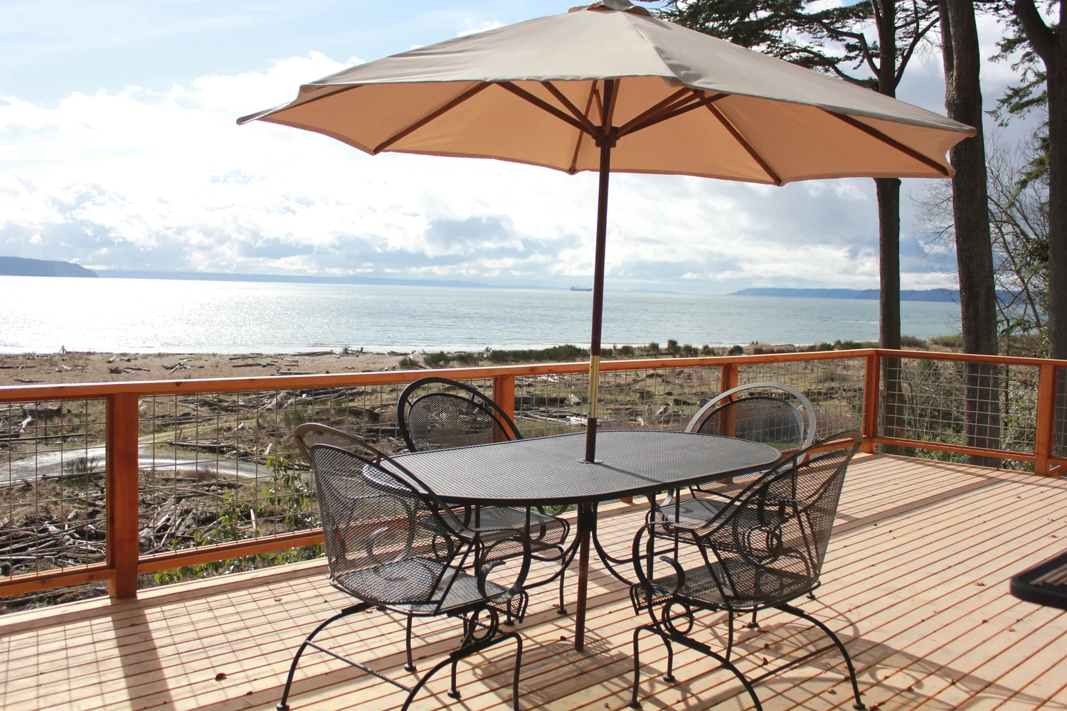Double Bluff Beach Club