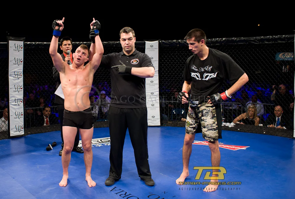Daniel Aguirre vs Carson Beebe — Tomba-images Photography