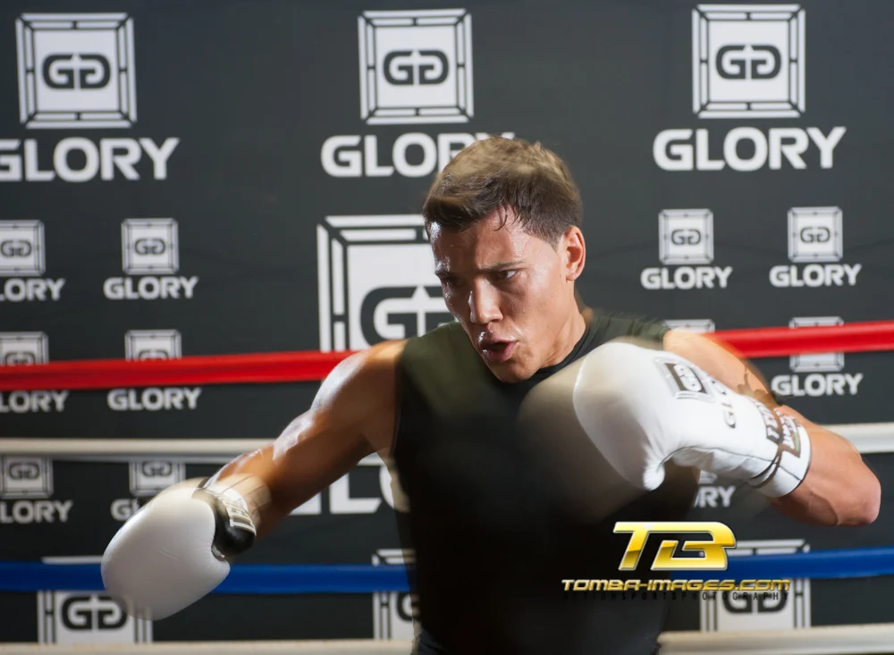 At Last ..."Glory 11" is in Chicago — Tomba-images Photography