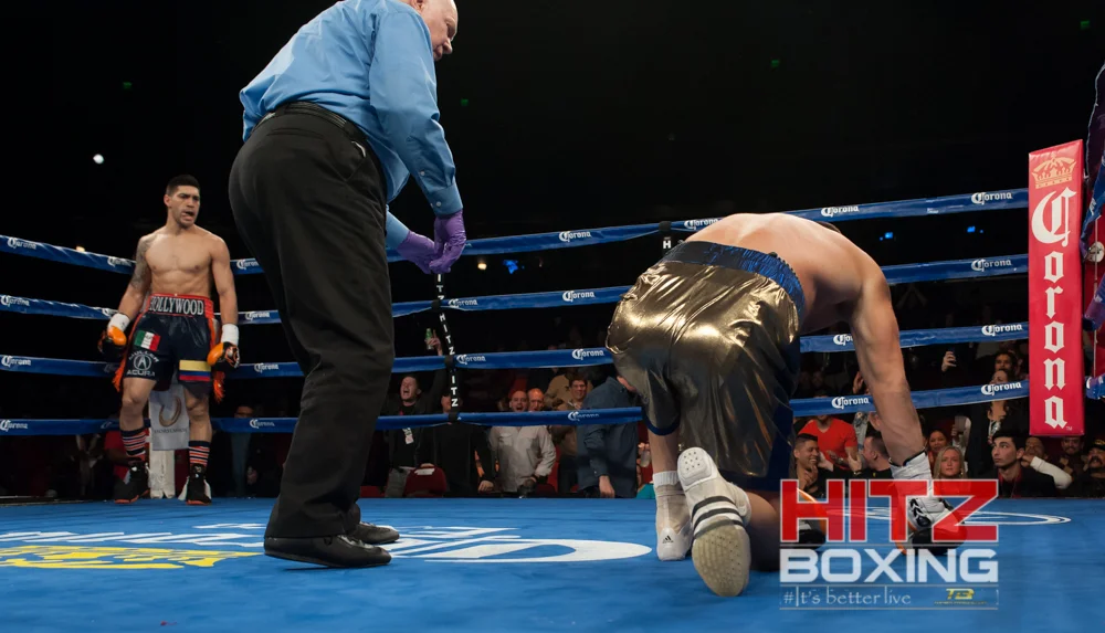 Mike Jimenez vs Jimmy Campbell ....OK ..It was short .. — Tomba-images ...