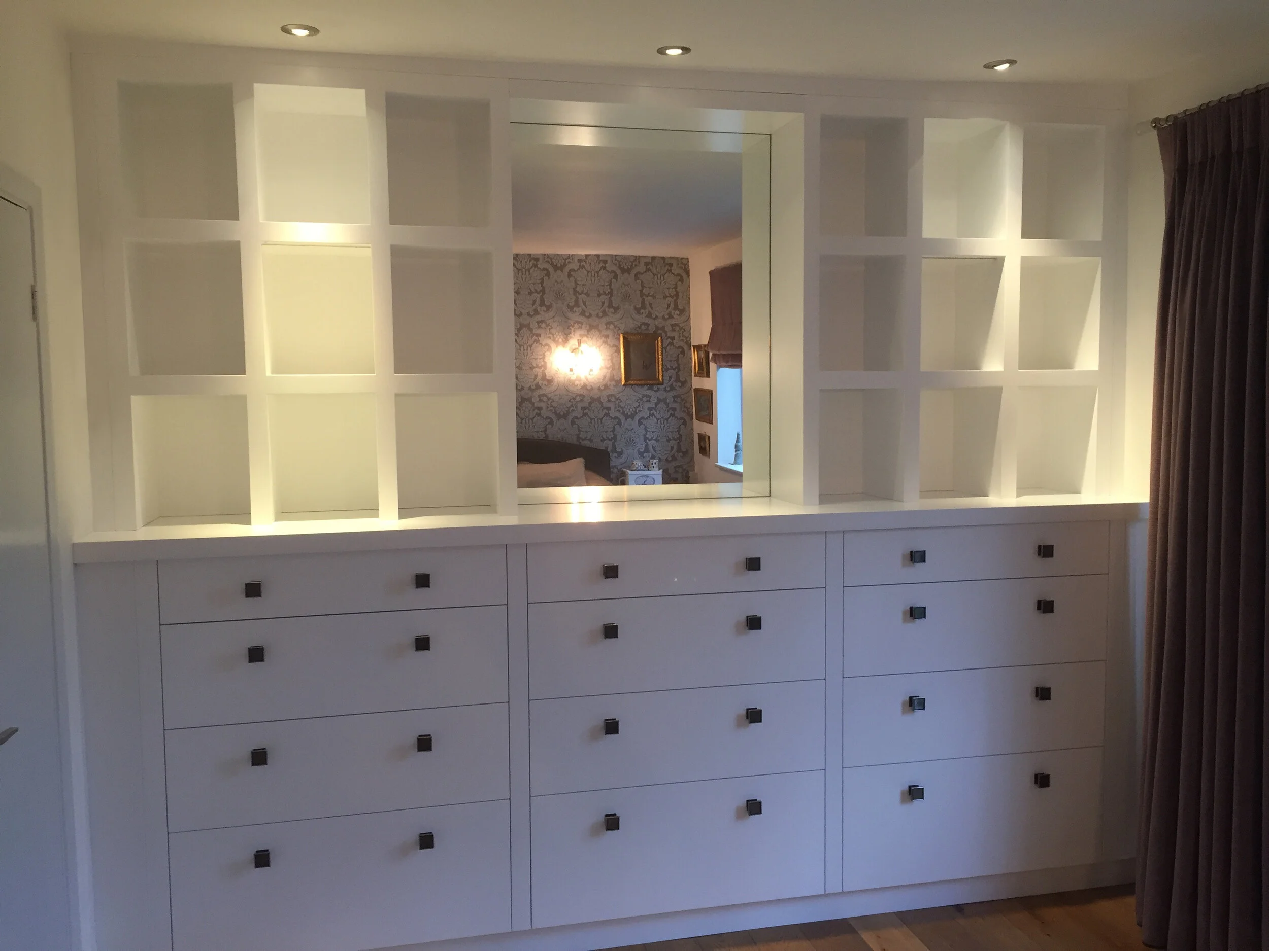 Simon Carrell Bespoke Furniture