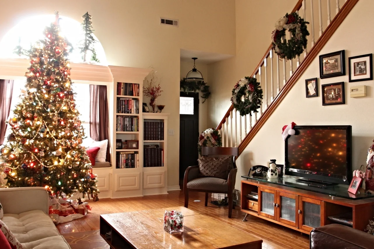 Christmas home tour.... — Beckwith's Treasures