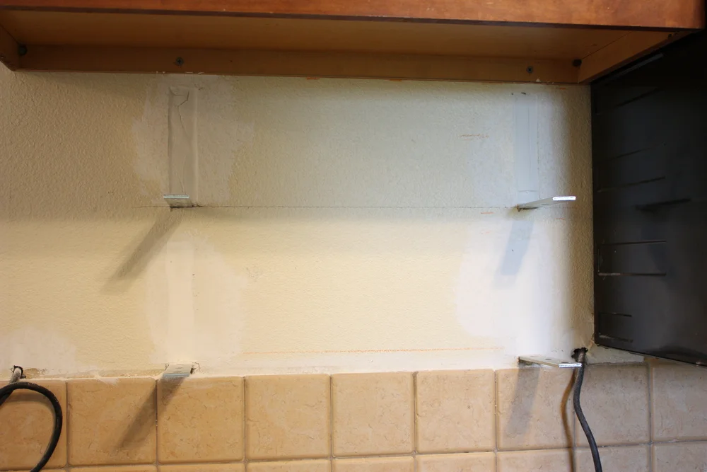 THREE different Floating shelf tutorials... — Beckwith's Treasures