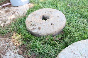 How to set stone in your lawn... — Beckwith's Treasures