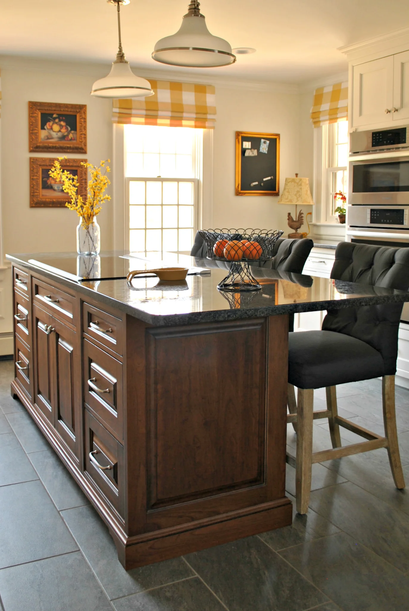 Holden, MA — Kitchen Associates | Massachusetts Kitchen Remodeling