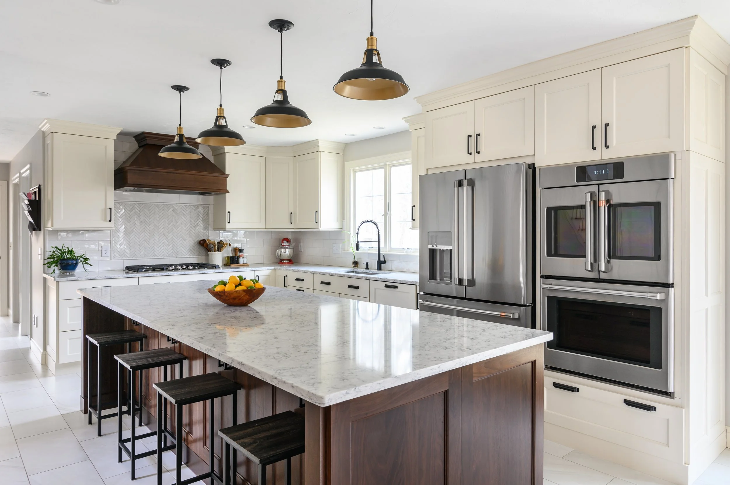 Kitchen Associates | Massachusetts Kitchen Remodeling
