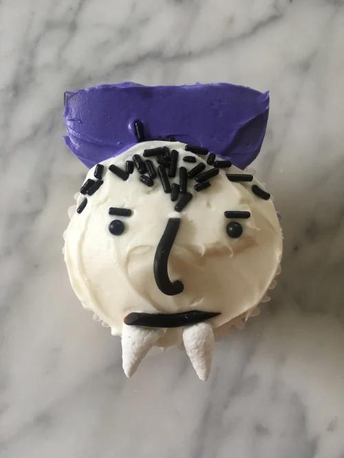Cute and Creepy Halloween Cupcakes Galore! — super make it