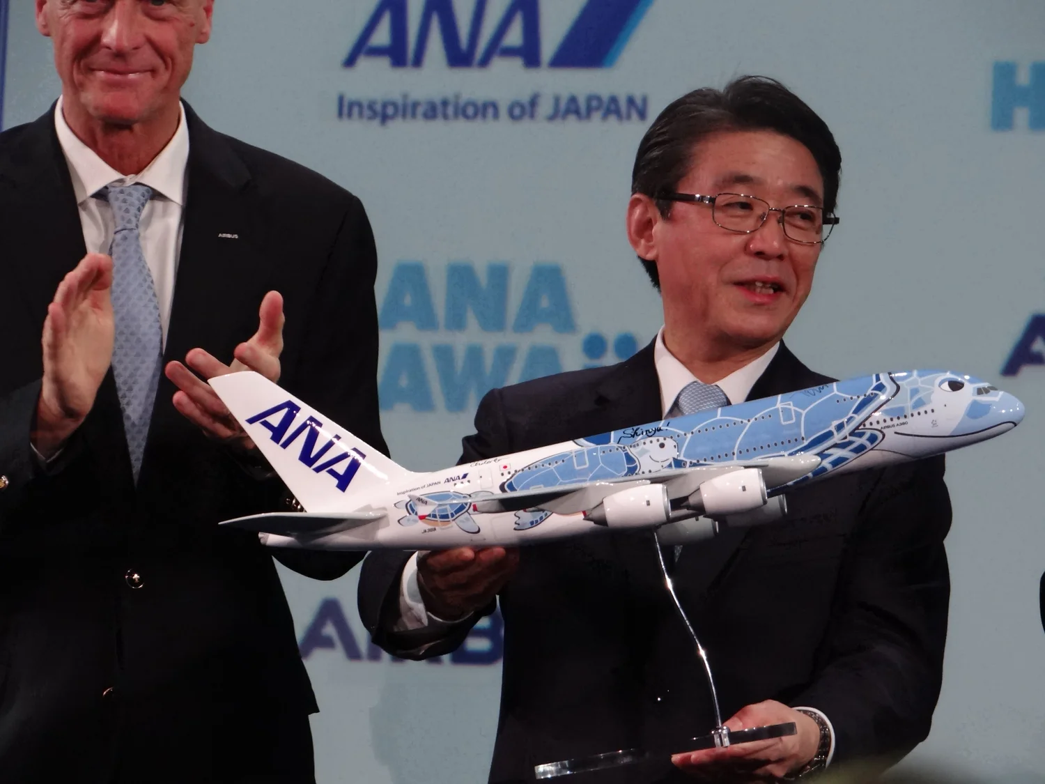 Welcoming Japan's first A380: ANA's Flying Honu — Allplane