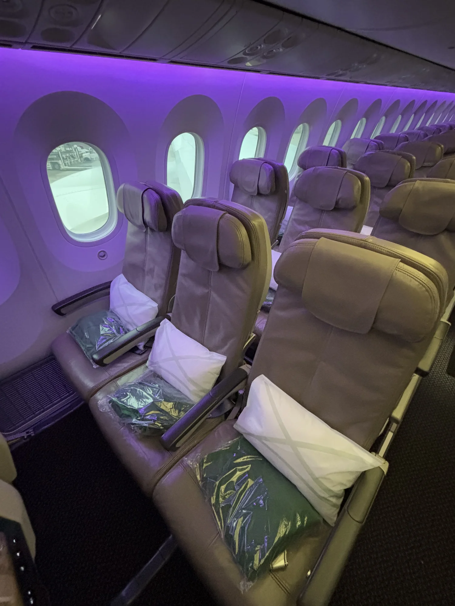 Flight Review: Saudia Economy Class B787-9 (emergency exit seat) — Allplane