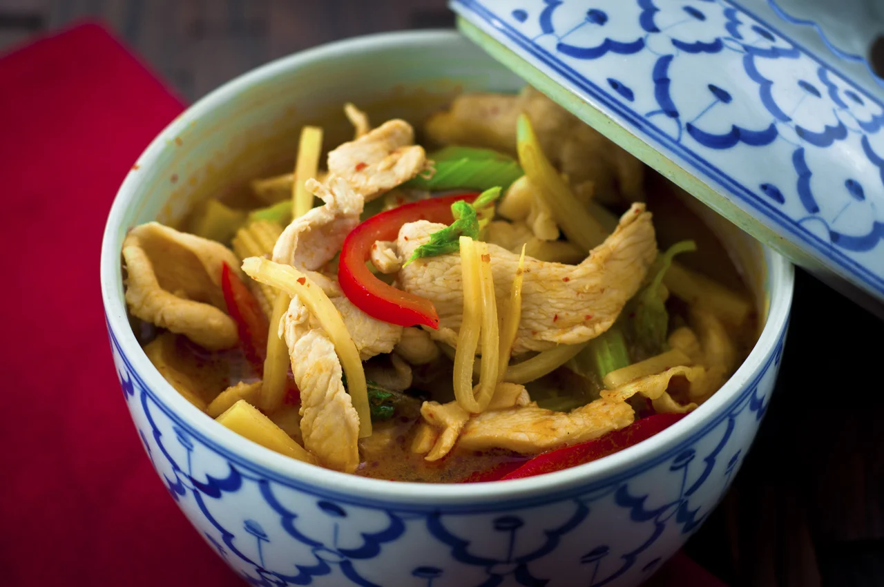 Thai Entrees — Suvi Thai & Sushi