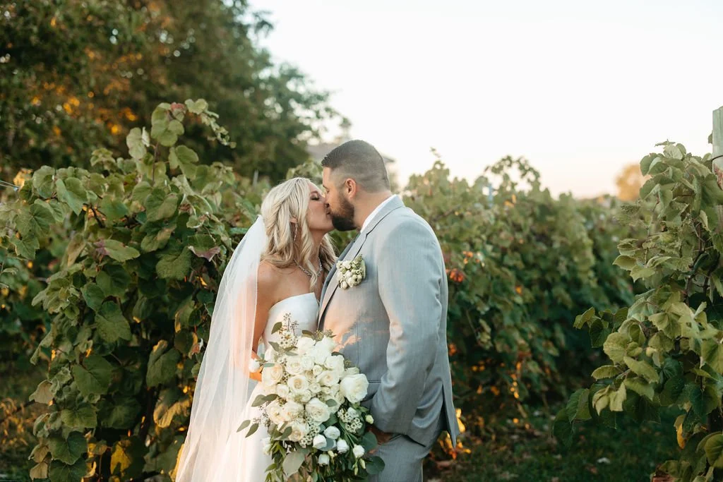 Emily Hart Bridal-Addison & Garrett