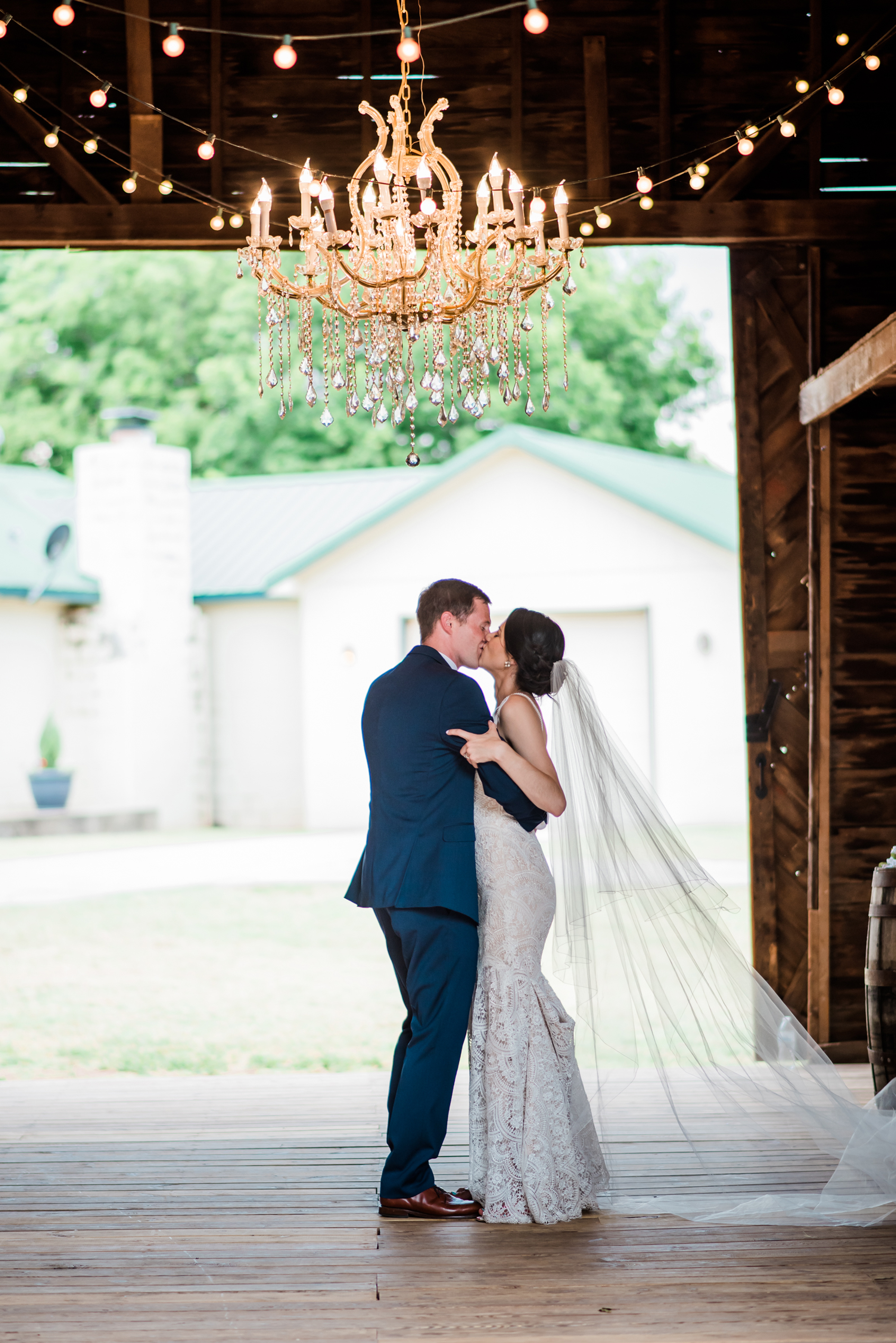 Alatje + Dave | Wedding | The Barn at the Woods | Edmond, OK | 6.18.16 ...