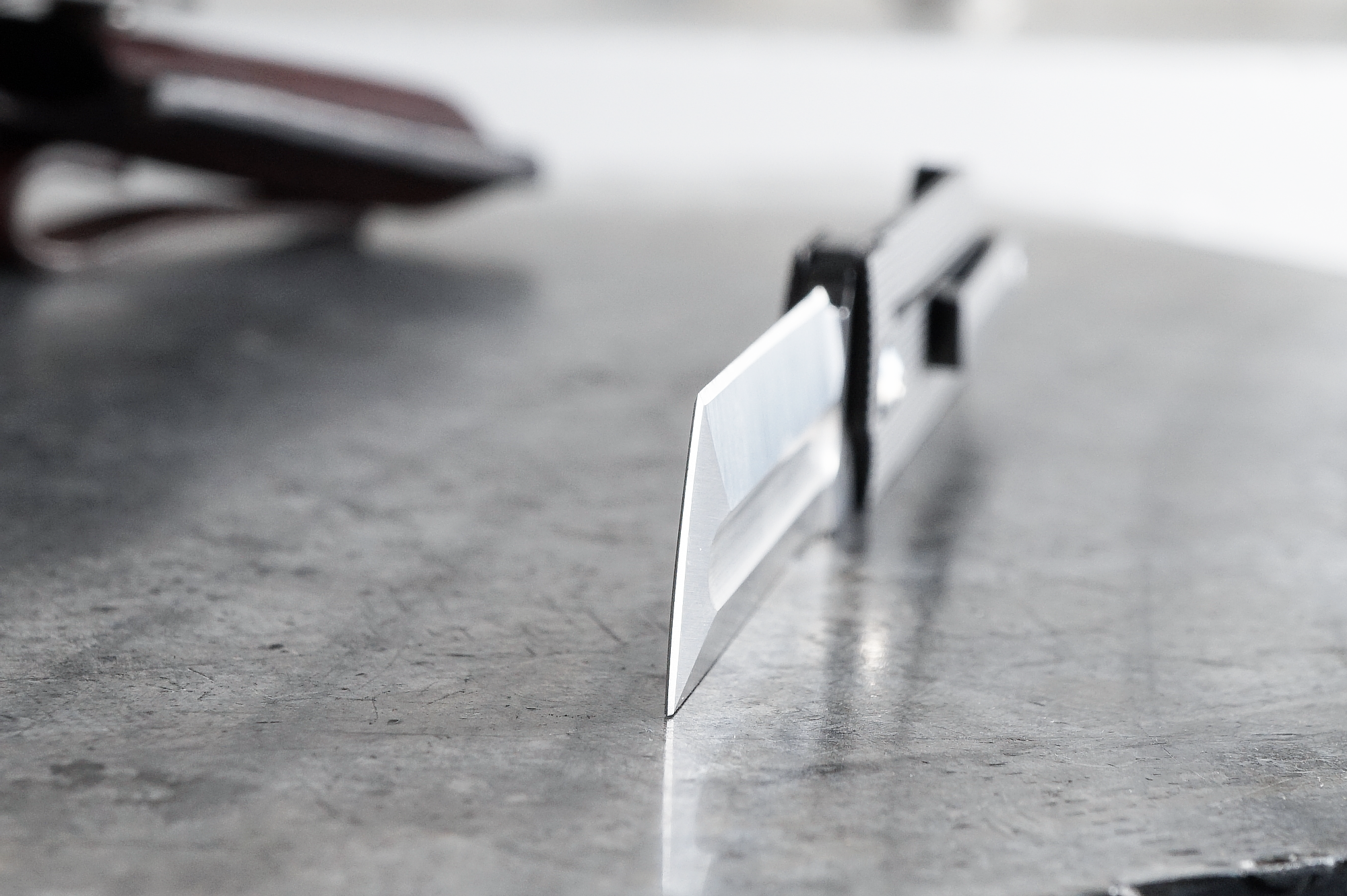D Caston Design SpaceX Folding Knife — The Clicky Post