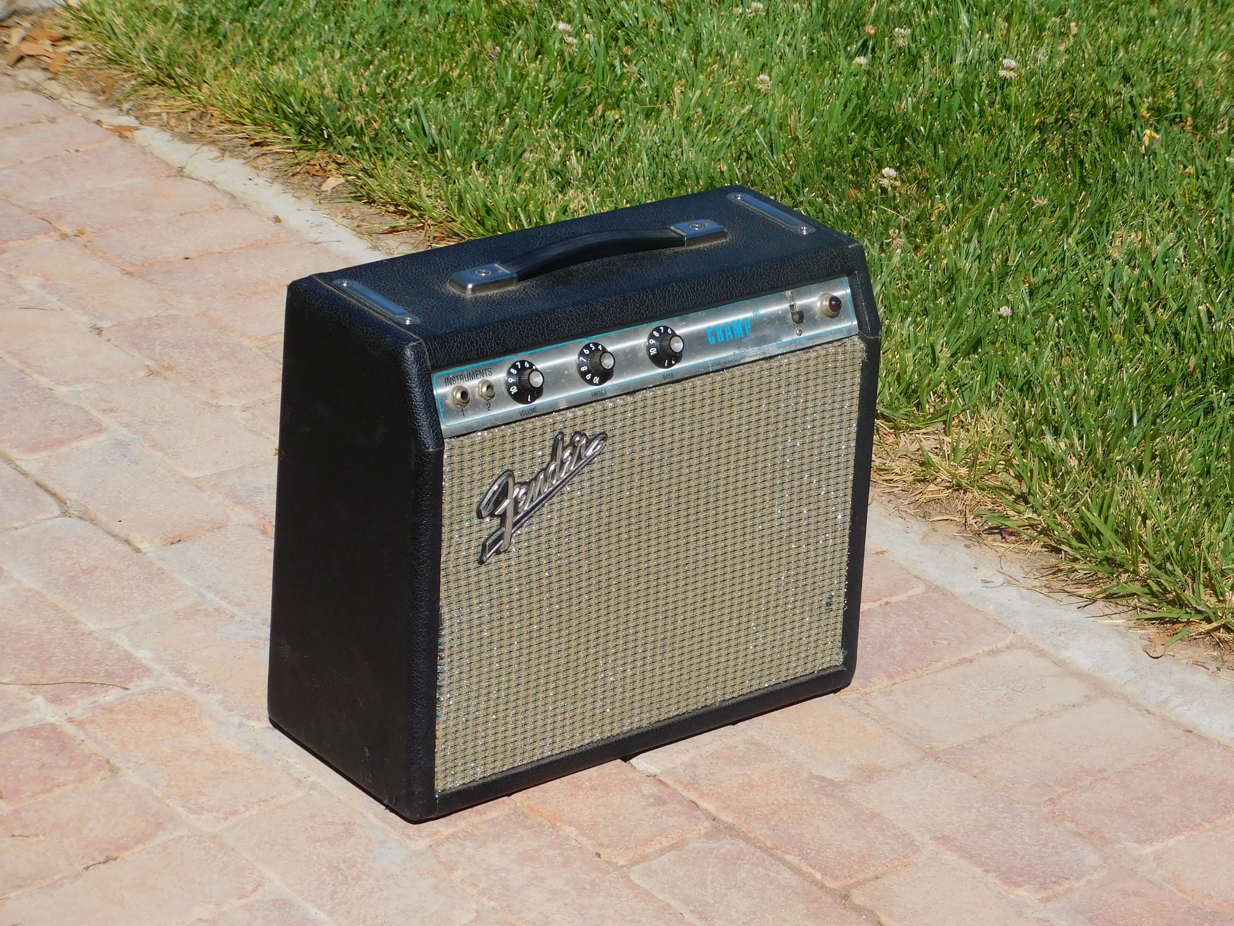 Gallery — Carl's Custom Amps