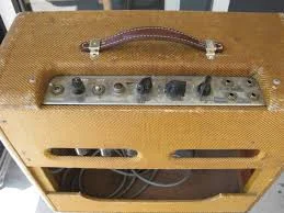 History of the Fender Tweed Deluxe — Carl's Custom Amps