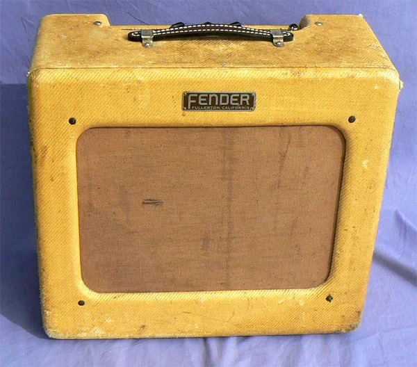 History of the Fender Tweed Deluxe — Carl's Custom Amps