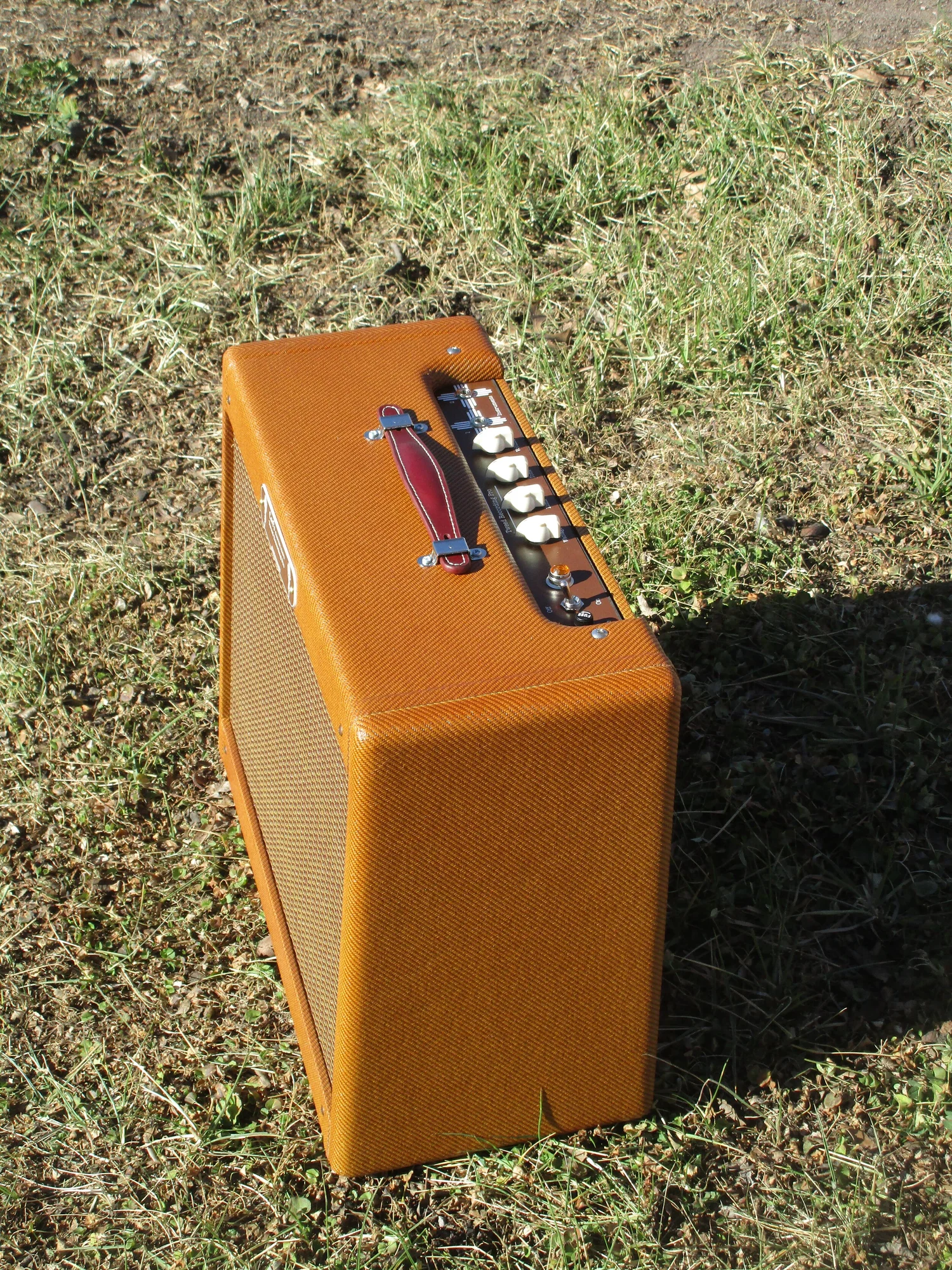 What do you mean by Lacquered Tweed? — Carl's Custom Amps