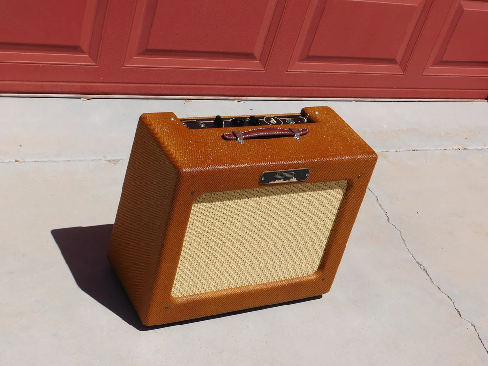 All tube hand wired Harmonica Amplifiers with fat warm vintage tone ...