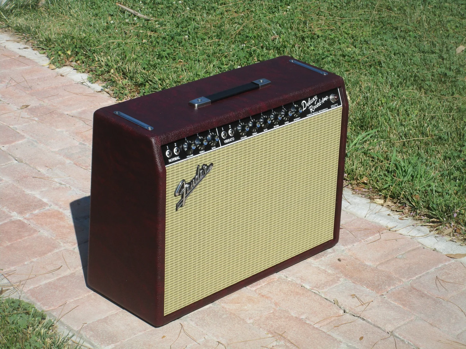 Fender 65' Deluxe Reverb and Custom 68' Deluxe Reverb Reissue Amps (PCB ...