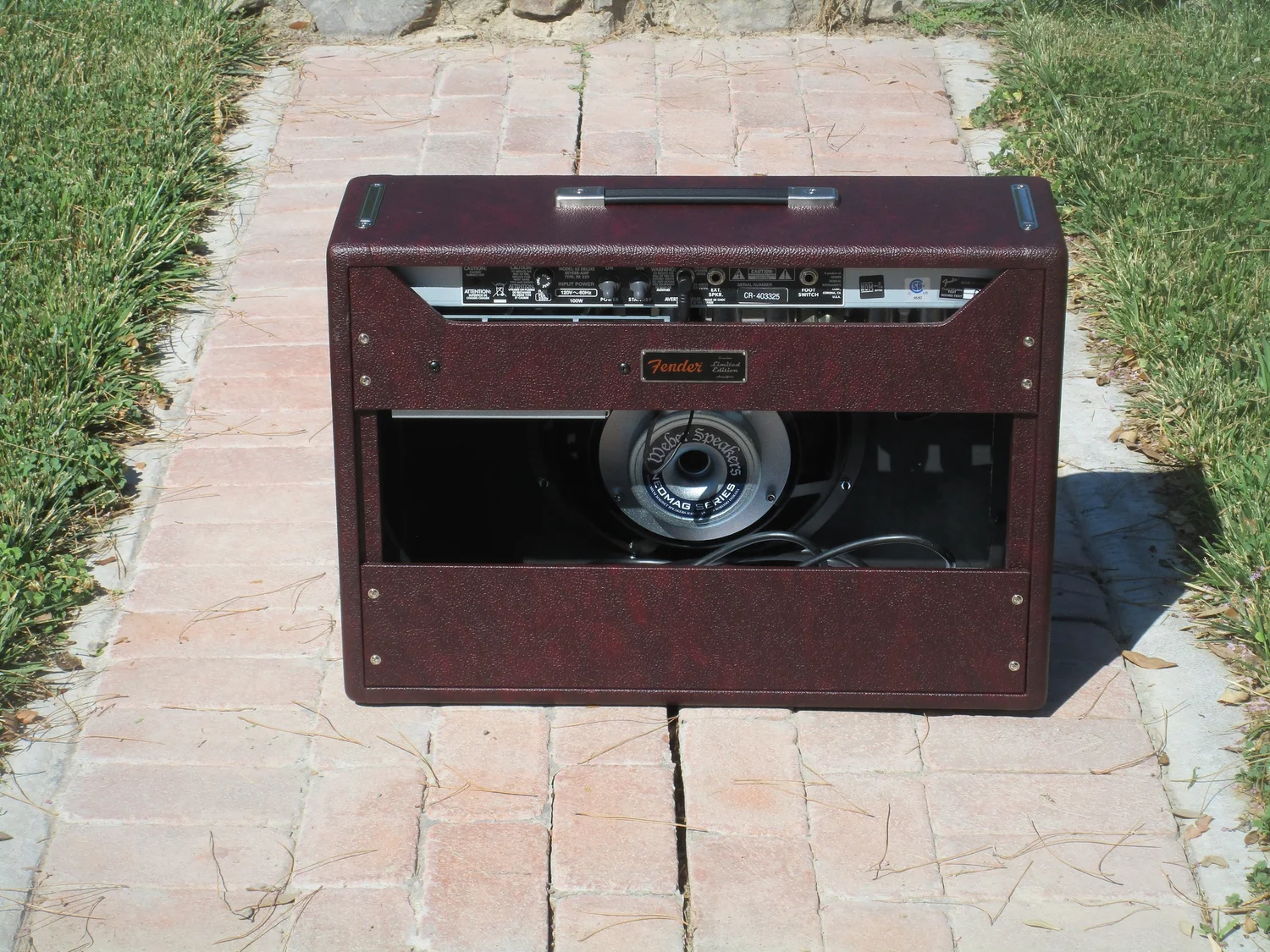 Fender 65' Deluxe Reverb and Custom 68' Deluxe Reverb Reissue Amps (PCB ...