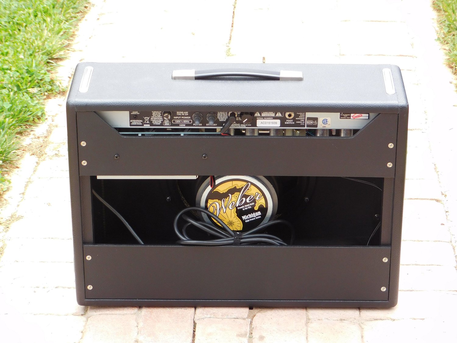 Fender 65' Deluxe Reverb and Custom 68' Deluxe Reverb Reissue Amps (PCB ...