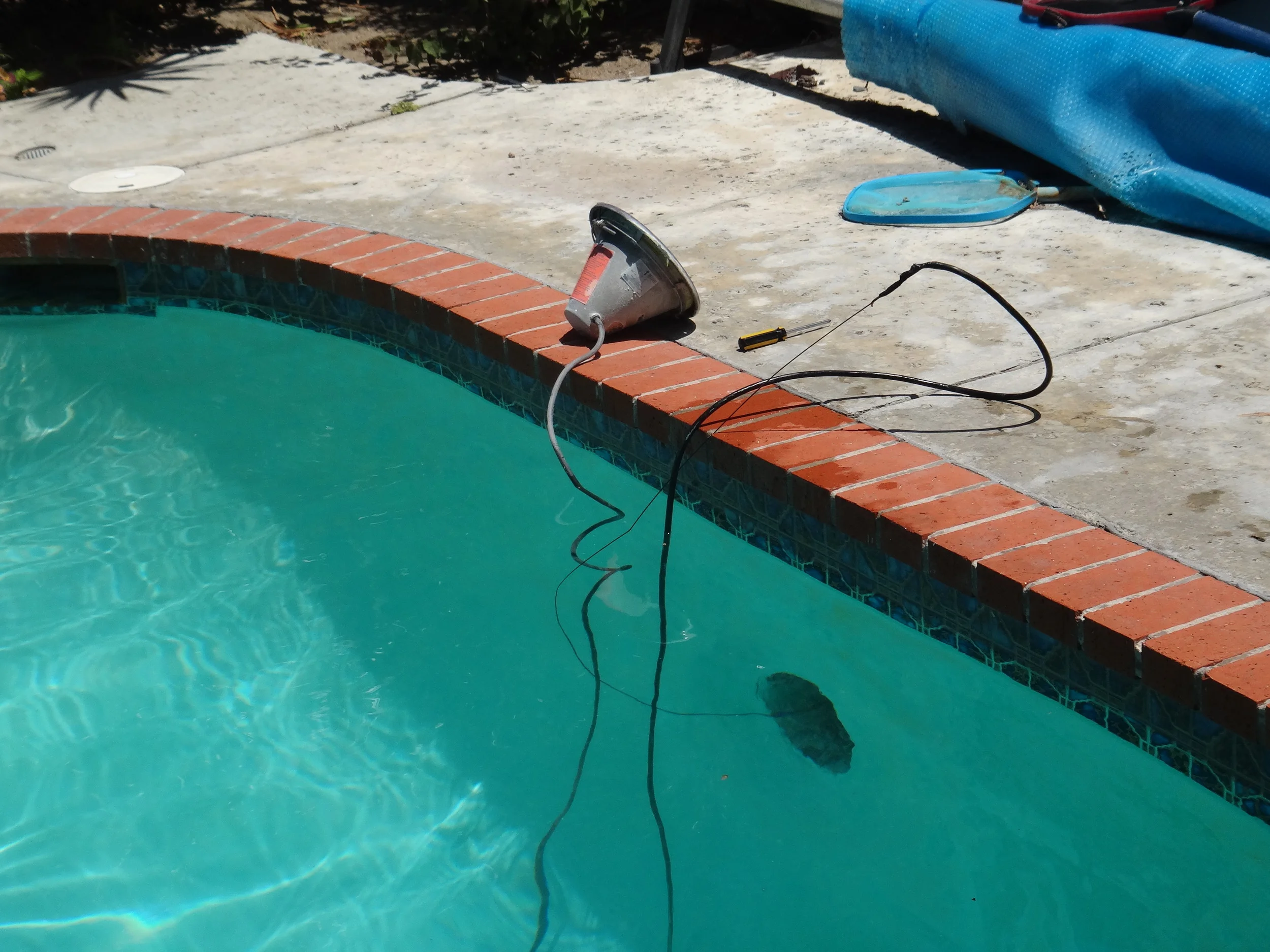 Our Services — Eco Underwater Pool Repair