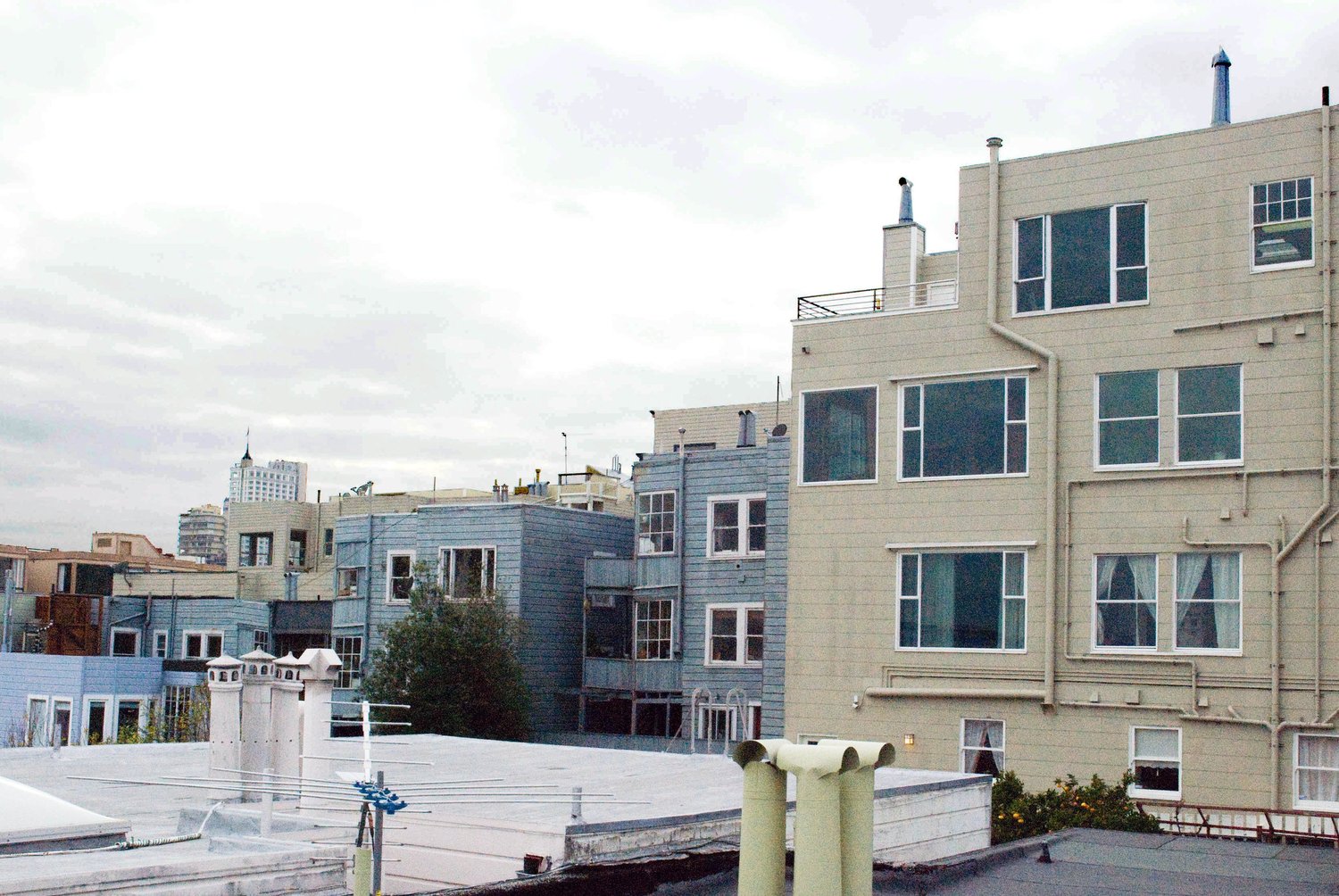 The Sniper - Gunman On A Roof — Reel SF