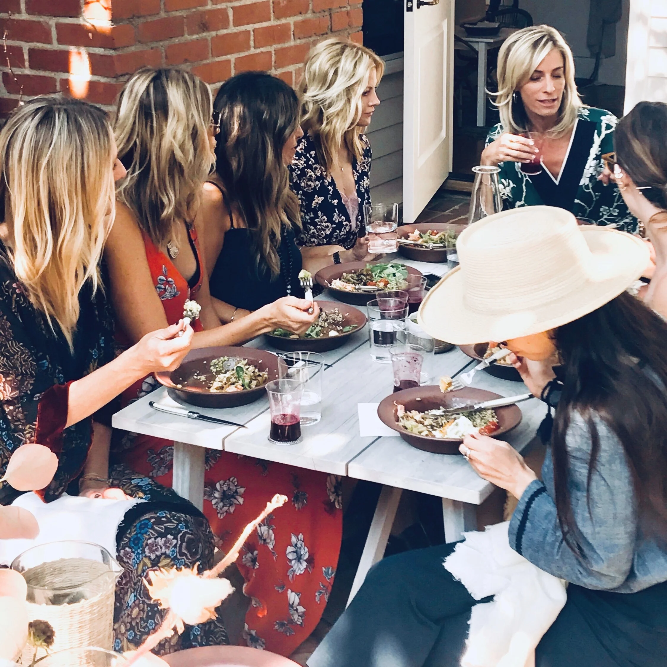 Holistic Nutritionist Elissa Goodman's Travel Essentials — The Glow ...
