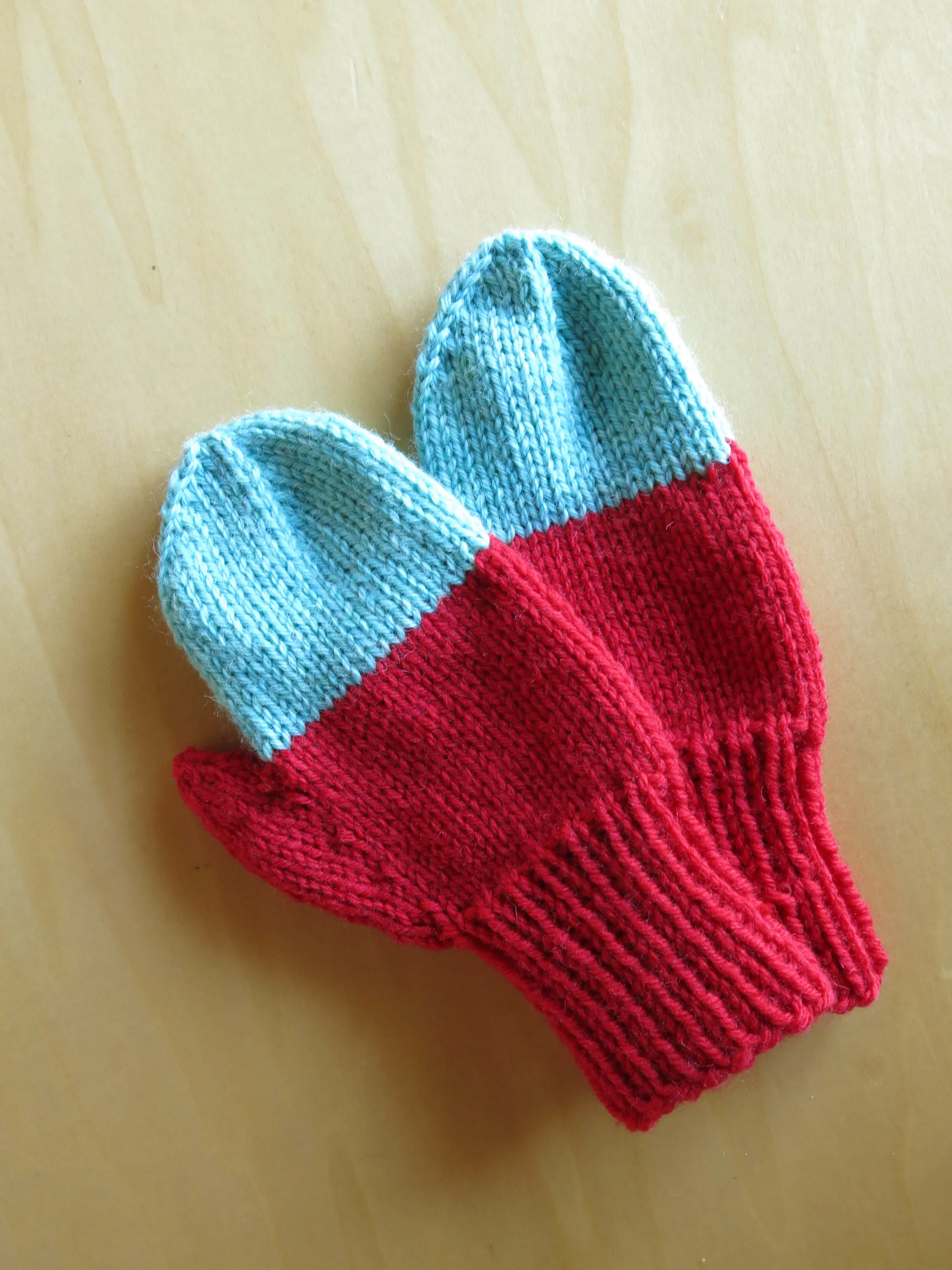 Mittens! — A Gathering of Stitches
