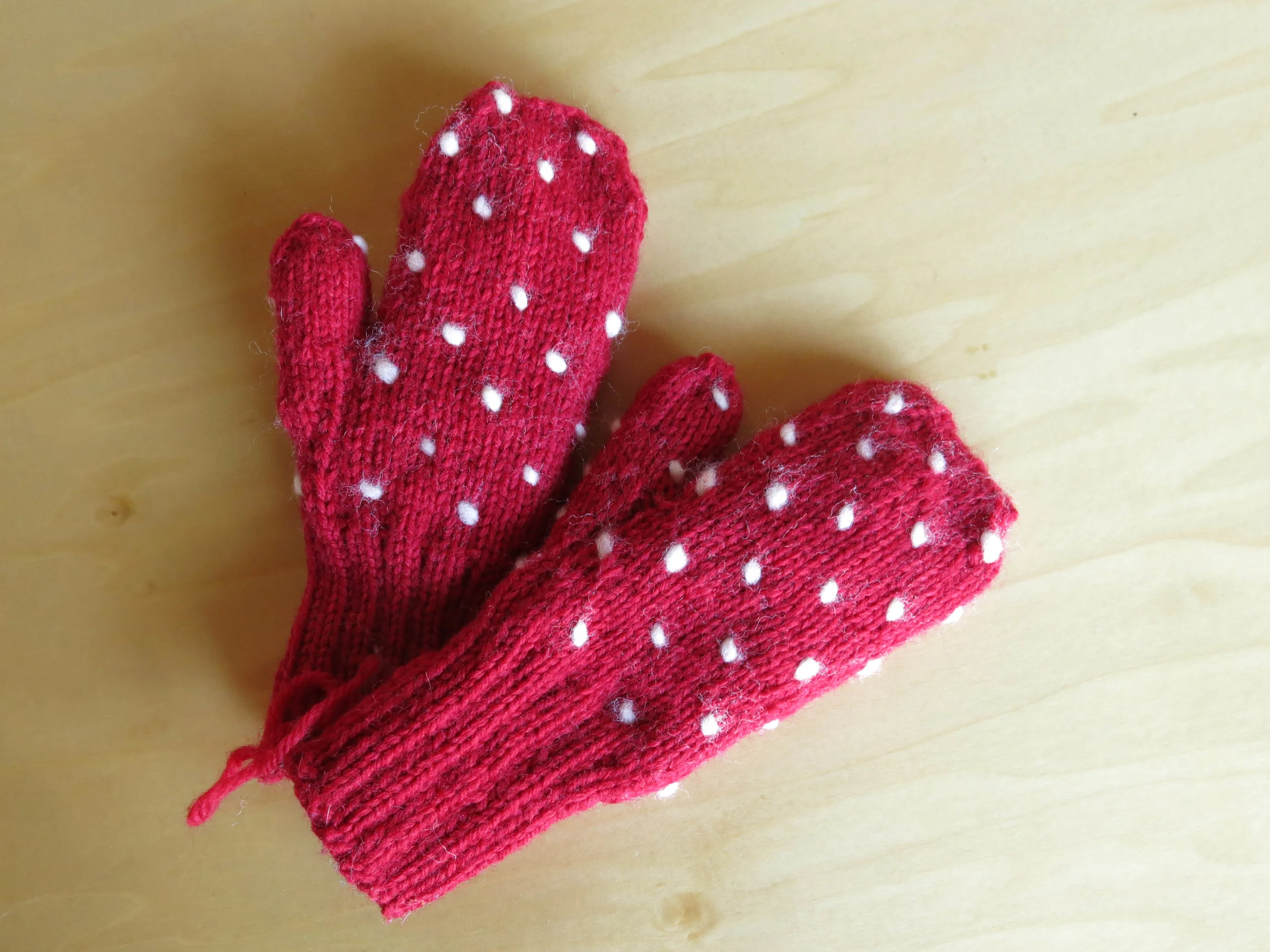 Mittens! — A Gathering of Stitches