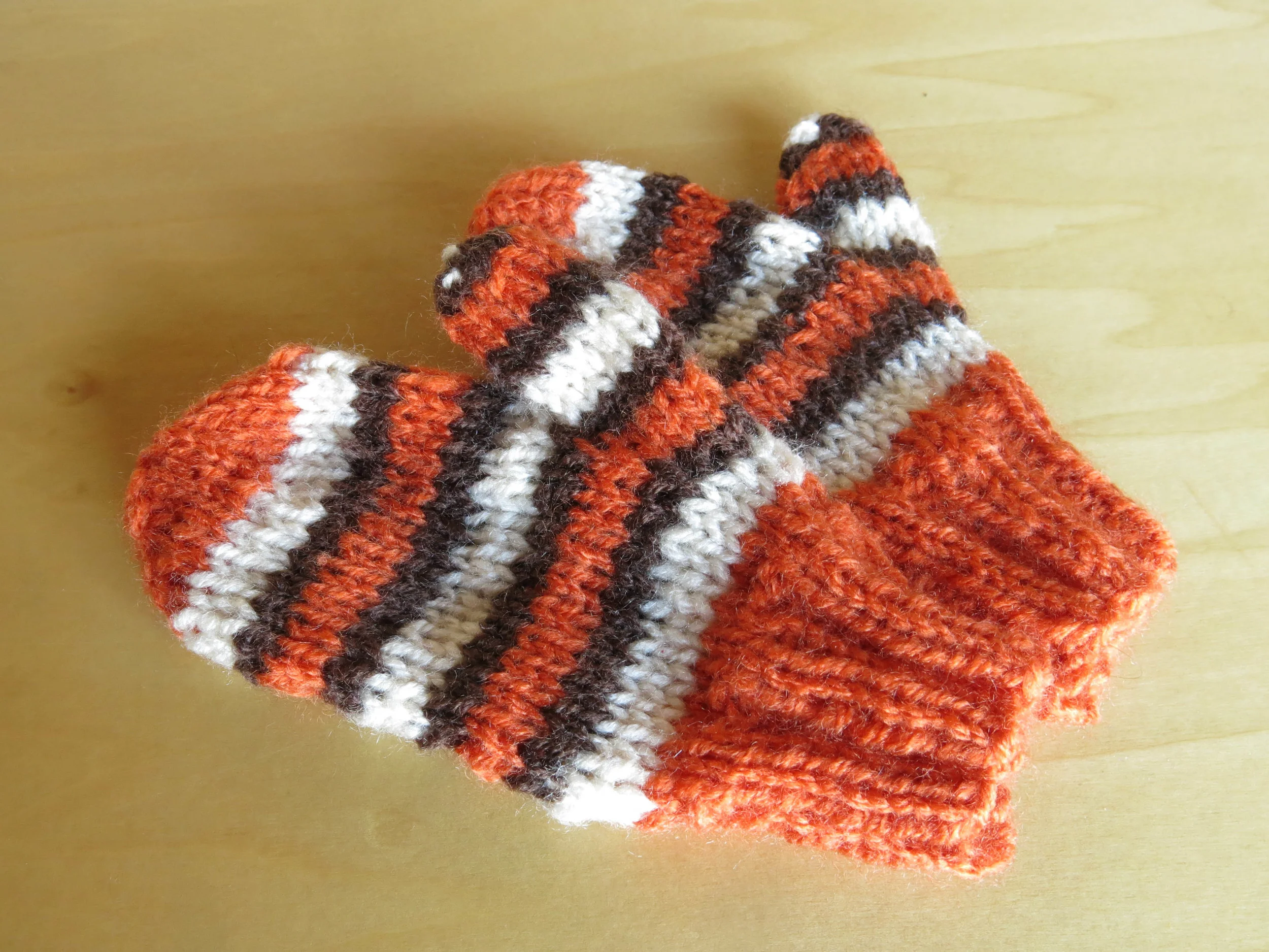 Mittens! — A Gathering of Stitches