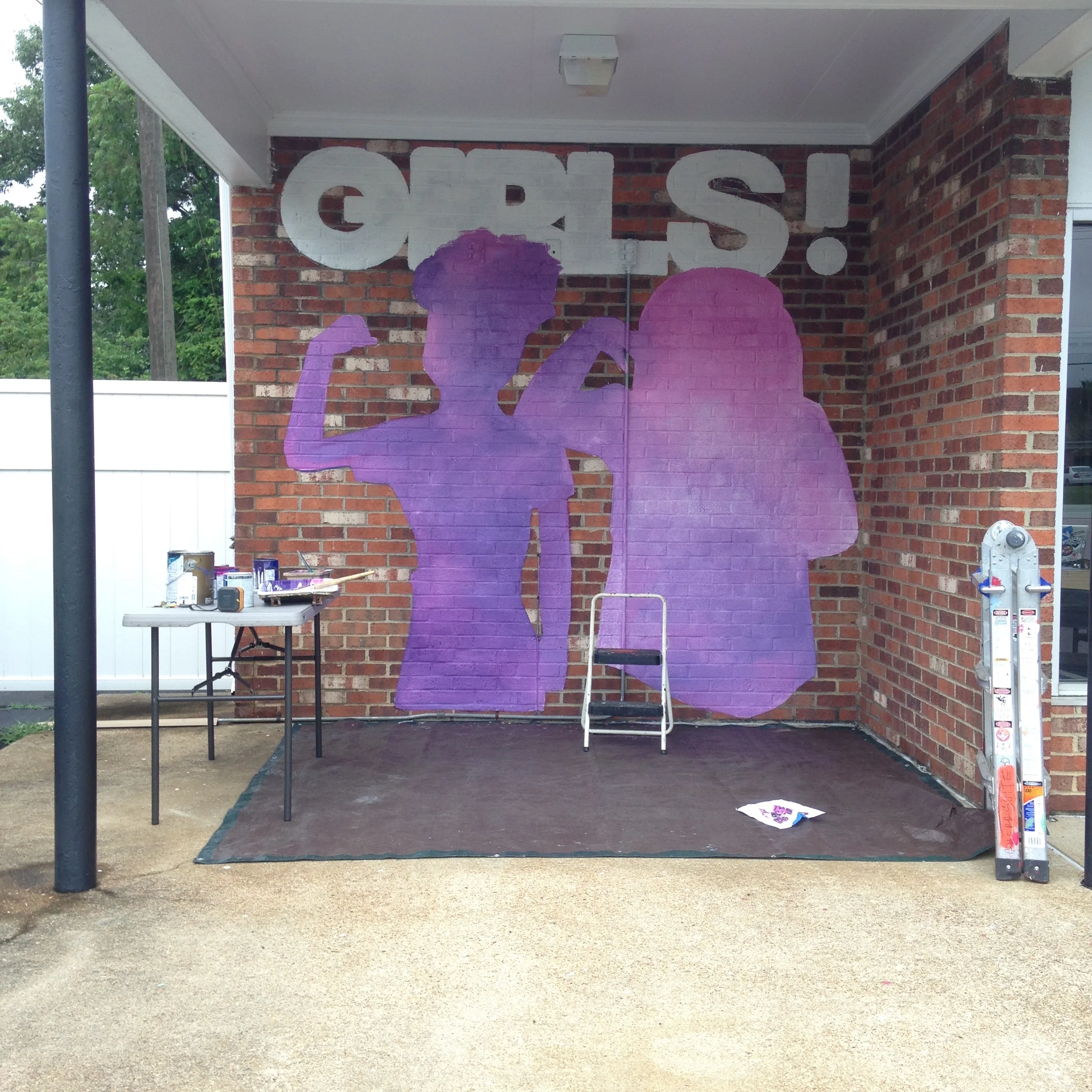 GIRLS! GIRLS! GIRLS! — HerrSuite