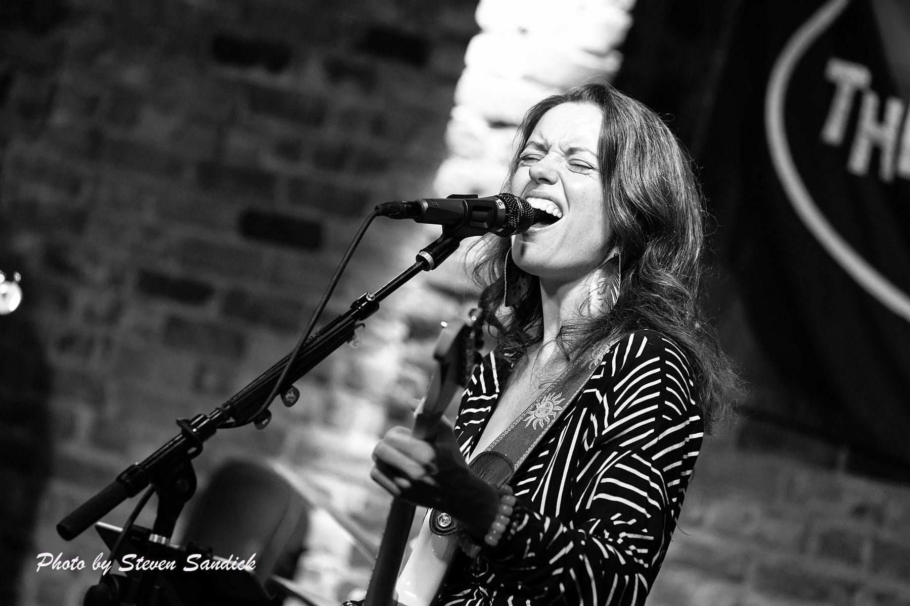 Contact — Clare Maloney